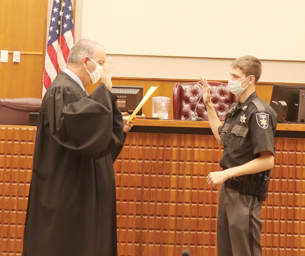 Upshur County Sheriff’s Department swears in new deputy | News, Sports ...